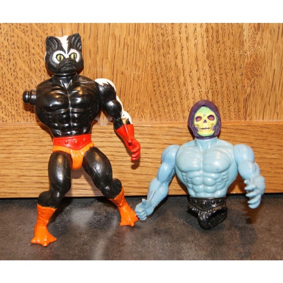 Mattel | Toys | Vintage 98s Heeman Motu Stinkor Skeletor Broken Figures ...